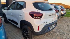 White Dacia Spring 2023 in Kaunas, with an engine capacity of 0.00 L and mileage of 25 thousand km for 5600 €, photo 6 on AUTOMOTO.COM.LV