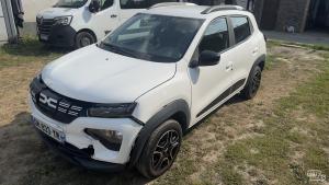 White Dacia Spring 2023 in Kaunas, with an engine capacity of 0.00 L and mileage of 15 thousand km for 5800 €, photo 11 on AUTOMOTO.COM.LV