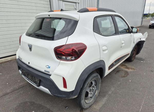 White Dacia Spring 2022 in Klaipeda, with an engine capacity of 0.00 L and mileage of 23 thousand km for 3999 €, photo 3 on AUTOMOTO.COM.LV