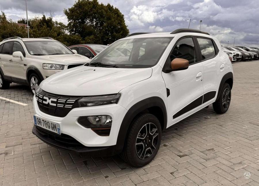 Balts Dacia Spring 2023 Tauragė, ar dzinēja tilpumu 0.00 L un nobraukumu 29 tūkst. km par 9800 €, foto 1 vietnē AUTOMOTO.COM.LV