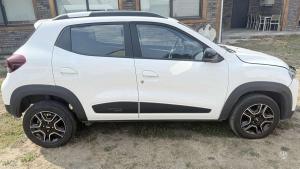 Balts Dacia Spring 2023 Kauņa, ar dzinēja tilpumu 0.00 L un nobraukumu 15 tūkst. km par 5800 €, foto  vietnē AUTOMOTO.COM.LV