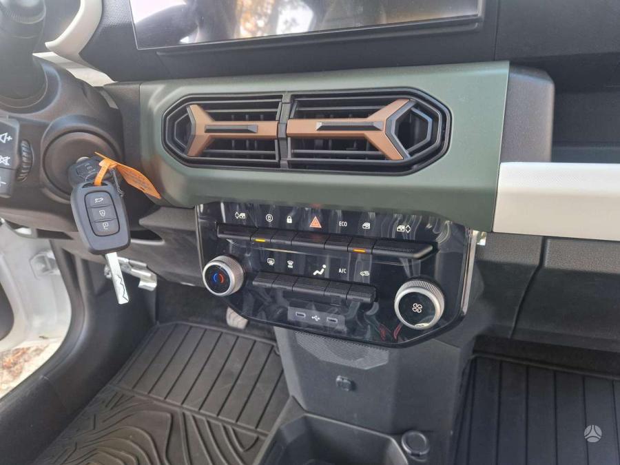 Balts Dacia Spring 2026 Tauragė, ar dzinēja tilpumu 0.00 L un nobraukumu 0 tūkst. km par 11900 €, foto 17 vietnē AUTOMOTO.COM.LV