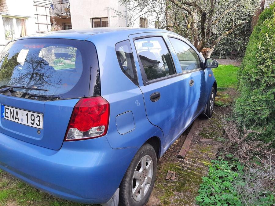 Daewoo Kalos 2003 in Kaunas, with an engine capacity of 1.20 L and mileage of 91 thousand km for 800 €, photo 6 on AUTOMOTO.COM.LV