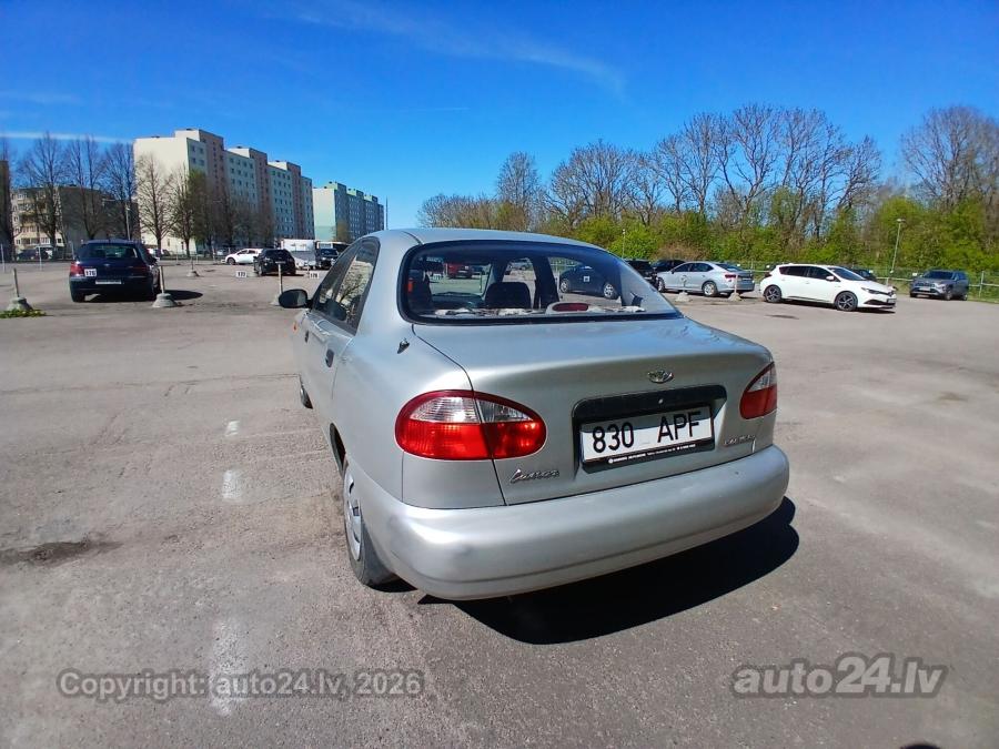 Grey Daewoo Lanos 2001 in Tallinn, with an engine capacity of 1.50 L and mileage of 79 thousand km for 500 €, photo 1 on AUTOMOTO.COM.LV