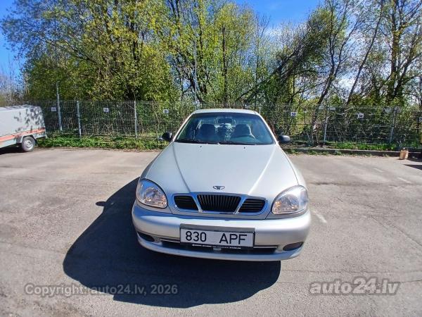 Grey Daewoo Lanos 2001 in Tallinn, with an engine capacity of 1.50 L and mileage of 79 thousand km for 500 €, photo 4 on AUTOMOTO.COM.LV