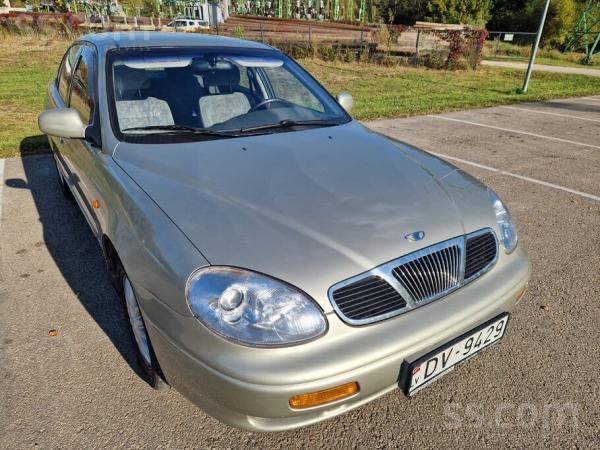 Grey Daewoo Leganza 1999 in Jekabpils, with an engine capacity of 2.00 L and mileage of 200 thousand km for 1900 €, photo 8 on AUTOMOTO.COM.LV