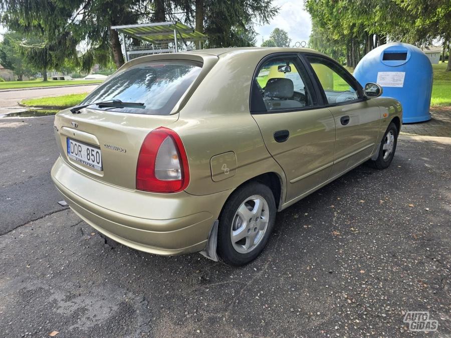 Daewoo Nubira 2000 in Jurbarkas, with an engine capacity of 1.60 L and mileage of 170 thousand km for 850 €, photo 4 on AUTOMOTO.COM.LV