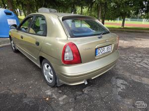 Daewoo Nubira 2000 in Jurbarkas, with an engine capacity of 1.60 L and mileage of 170 thousand km for 850 €, photo 5 on AUTOMOTO.COM.LV