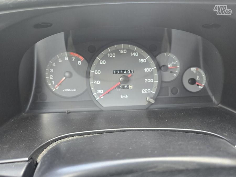 Daewoo Nubira 2000 in Jurbarkas, with an engine capacity of 1.60 L and mileage of 170 thousand km for 850 €, photo 8 on AUTOMOTO.COM.LV