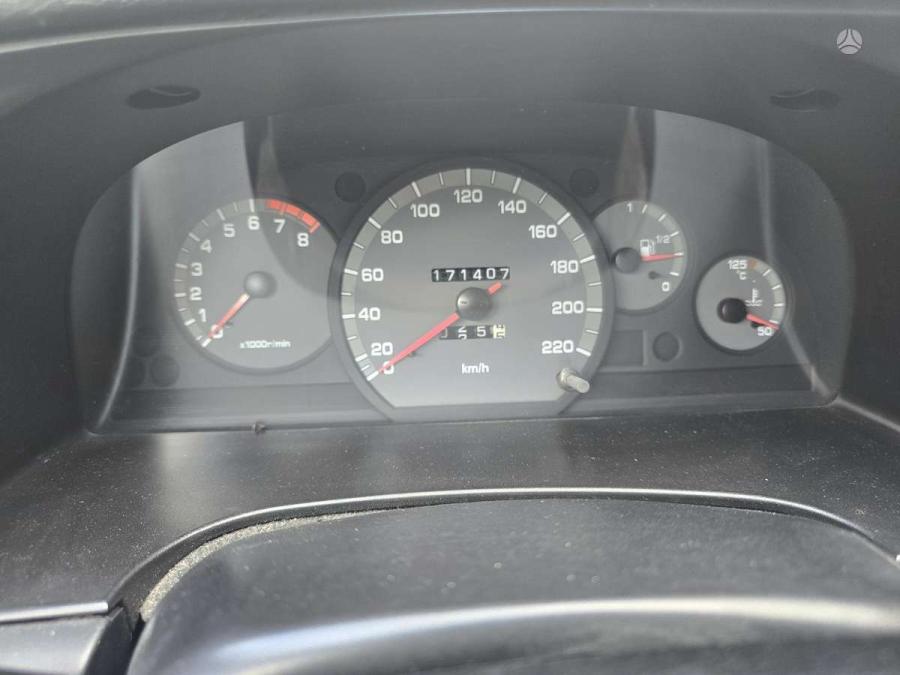 Желтый Дэу Нубира 2000 в Юрбаркас, объемом двигателя 1.60 л и пробегом 170 тыс. км за 650 €, фото 11 на AUTOMOTO.COM.LV