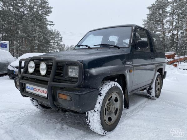 Green Daihatsu Feroza 1992 in Sveicarija, with an engine capacity of 1.60 L and mileage of 66 thousand km for 2350 €, photo 1 on AUTOMOTO.COM.LV