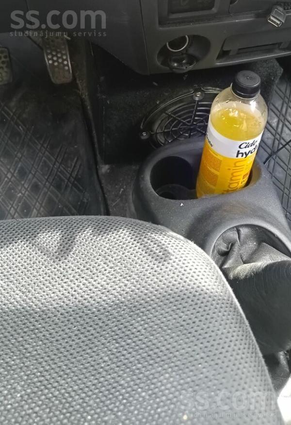 Zils Daihatsu Materia 2007 Valmiera, ar dzinēja tilpumu 1.50 L un nobraukumu 175 tūkst. km par 1300 €, foto 9 vietnē AUTOMOTO.COM.LV