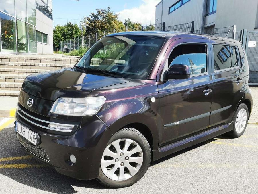 Red Daihatsu Materia 2007 in Vilnius, with an engine capacity of 1.50 L and mileage of 136 thousand km for 3845 €, photo 1 on AUTOMOTO.COM.LV