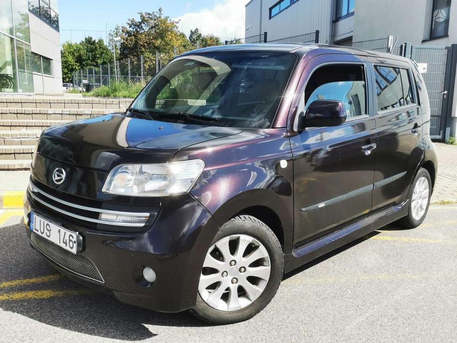 Red Daihatsu Materia 2007 in Vilnius, with an engine capacity of 1.50 L and mileage of 136 thousand km for 3845 €, photo 9 on AUTOMOTO.COM.LV