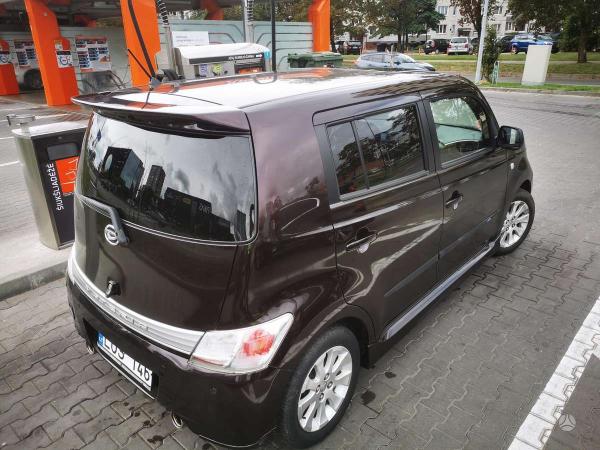 Фиолетовый Дайхатсу Материя 2007 в Вильнюс, объемом двигателя 1.50 л и пробегом 136 тыс. км за 3755 €, фото 7 на AUTOMOTO.COM.LV