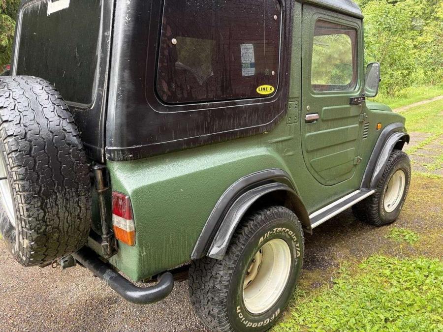 Zaļš Daihatsu Rocky 1984 Molėtai, ar dzinēja tilpumu 2.77 L un nobraukumu 275 tūkst. km par 7500 €, foto 5 vietnē AUTOMOTO.COM.LV