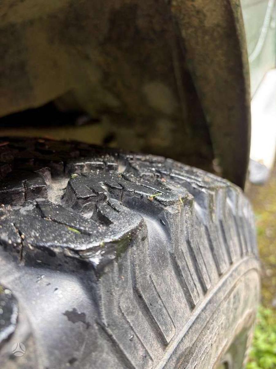 Zaļš Daihatsu Rocky 1984 Molėtai, ar dzinēja tilpumu 2.77 L un nobraukumu 275 tūkst. km par 7500 €, foto 10 vietnē AUTOMOTO.COM.LV