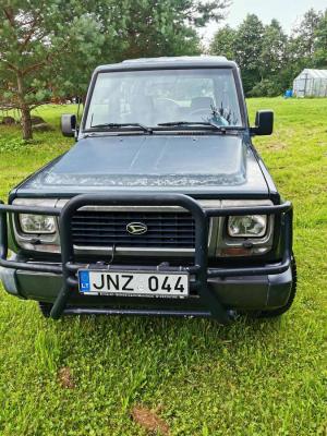 Green Daihatsu Rocky 1997 in Utena, with an engine capacity of 2.77 L and mileage of 207 thousand km for 3700 €, photo 7 on AUTOMOTO.COM.LV
