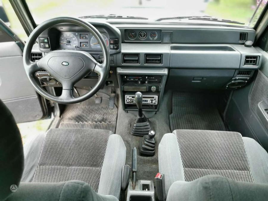 Green Daihatsu Rocky 1997 in Utena, with an engine capacity of 2.77 L and mileage of 207 thousand km for 3700 €, photo 12 on AUTOMOTO.COM.LV
