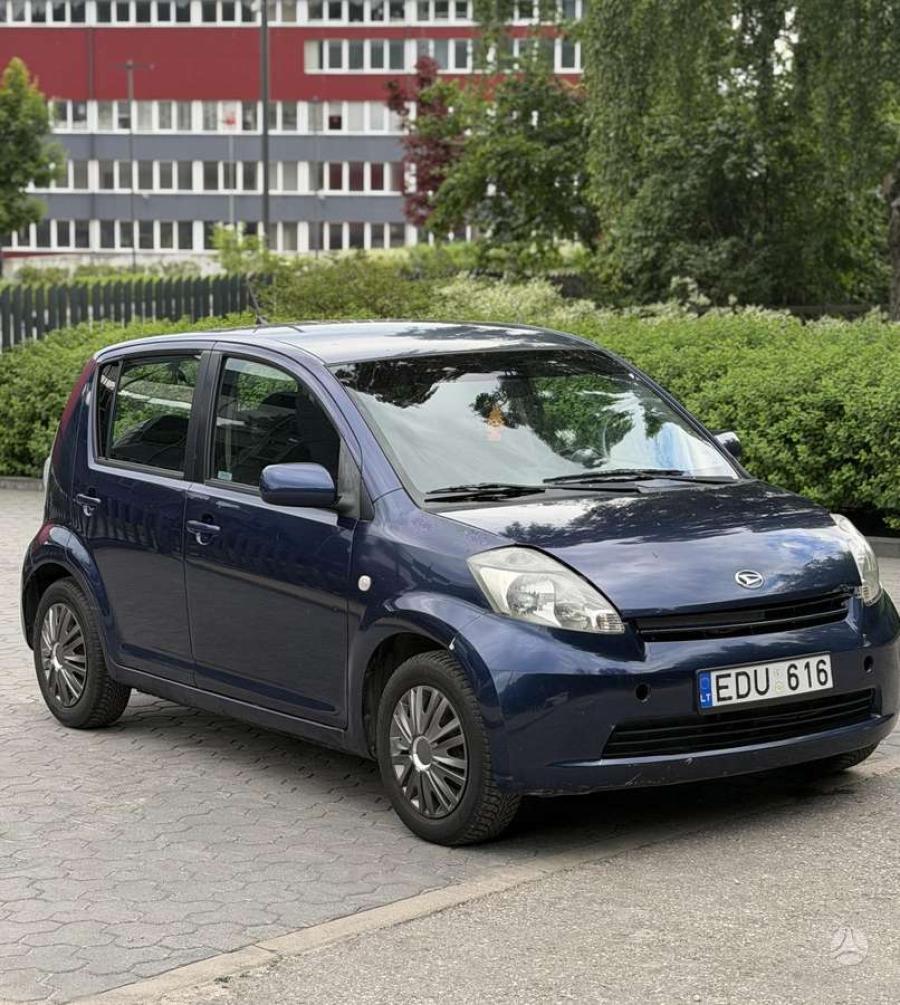 Blue Daihatsu Sirion 2006 in Vilnius, with an engine capacity of 1.30 L and mileage of 165 thousand km for 890 €, photo 1 on AUTOMOTO.COM.LV