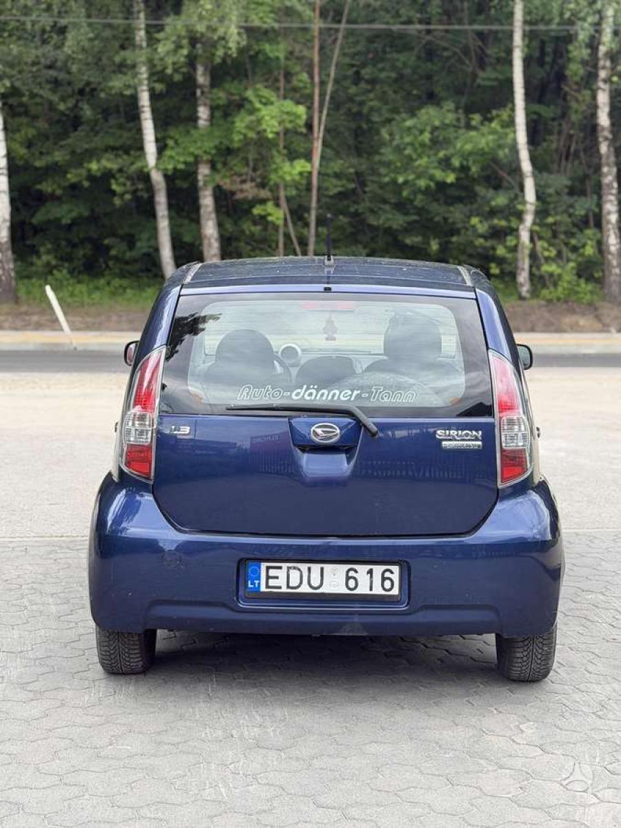 Blue Daihatsu Sirion 2006 in Vilnius, with an engine capacity of 1.30 L and mileage of 165 thousand km for 890 €, photo 6 on AUTOMOTO.COM.LV