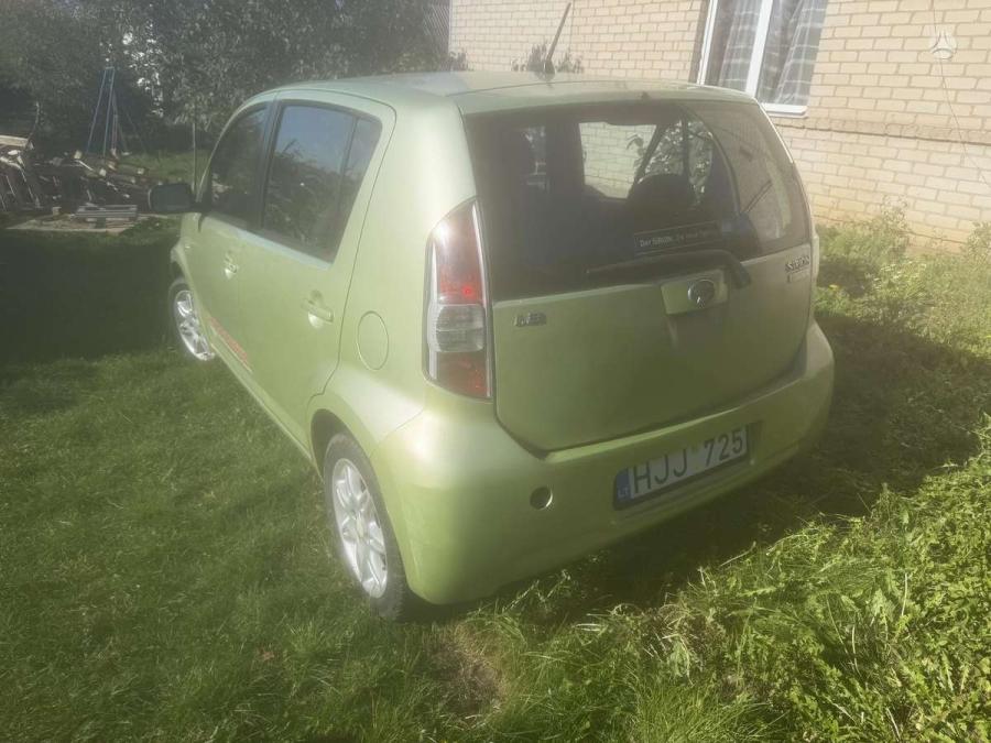 Green Daihatsu Sirion 2006 in Kaunas, with an engine capacity of 1.30 L and mileage of 0 thousand km for 899 €, photo 3 on AUTOMOTO.COM.LV