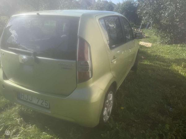 Green Daihatsu Sirion 2006 in Kaunas, with an engine capacity of 1.30 L and mileage of 0 thousand km for 899 €, photo 4 on AUTOMOTO.COM.LV