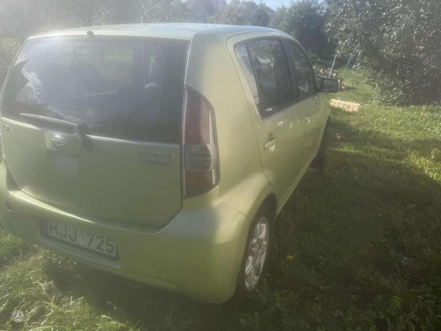 Green Daihatsu Sirion 2006 in Kaunas, with an engine capacity of 1.30 L and mileage of 0 thousand km for 899 €, photo 4 on AUTOMOTO.COM.LV
