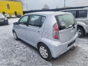 Pelēks Daihatsu Sirion 2006 Kauņa, ar dzinēja tilpumu 1.30 L un nobraukumu 200 tūkst. km par 1100 €, foto 2 vietnē AUTOMOTO.COM.LV
