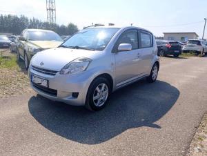Grey Daihatsu Sirion 2008 in Vilnius, with an engine capacity of 1.30 L and mileage of 176 thousand km for 2950 €, photo 1 on AUTOMOTO.COM.LV