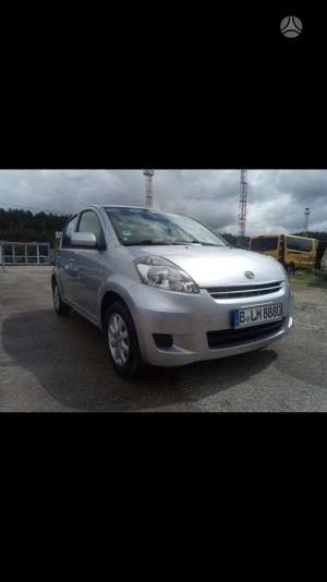 Grey Daihatsu Sirion 2009 in Vilnius, with an engine capacity of 1.30 L and mileage of 96 thousand km for 3950 €, photo  on AUTOMOTO.COM.LV