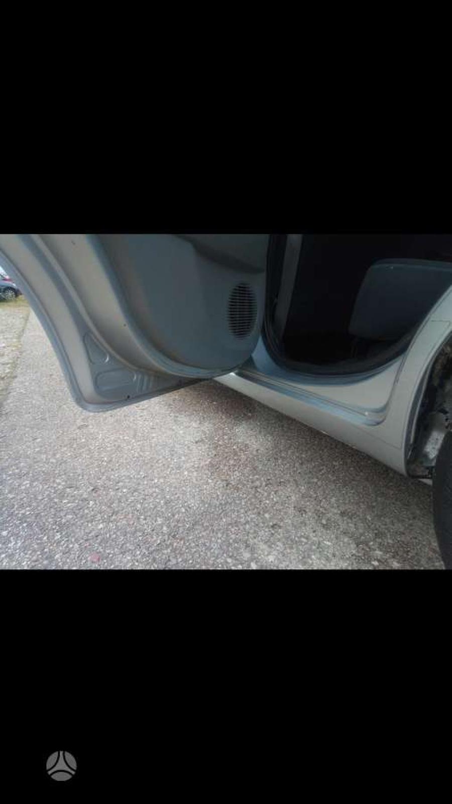 Grey Daihatsu Sirion 2009 in Vilnius, with an engine capacity of 1.30 L and mileage of 96 thousand km for 3950 €, photo 9 on AUTOMOTO.COM.LV