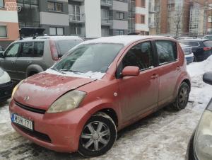 Daihatsu Sirion 2005 in Vilnius, with an engine capacity of 1.00 L and mileage of 188 thousand km for 400 €, photo 3 on AUTOMOTO.COM.LV