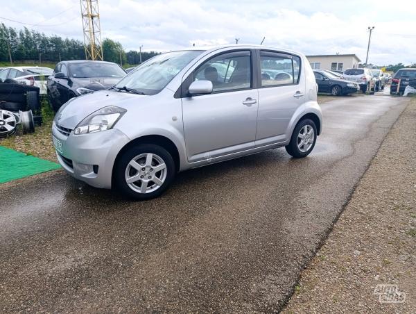 Daihatsu Sirion 2008 Viļņa, ar dzinēja tilpumu 1.30 L un nobraukumu 176 tūkst. km par 2950 €, foto 1 vietnē AUTOMOTO.COM.LV