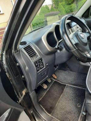 Melns Daihatsu Terios 2006 Anykščiai, ar dzinēja tilpumu 1.50 L un nobraukumu 209 tūkst. km par 3500 €, foto 5 vietnē AUTOMOTO.COM.LV