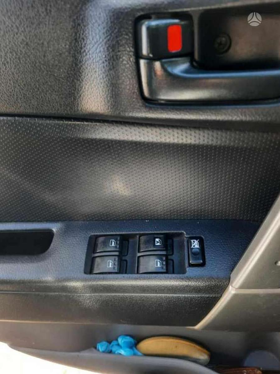 Melns Daihatsu Terios 2006 Anykščiai, ar dzinēja tilpumu 1.50 L un nobraukumu 209 tūkst. km par 3500 €, foto 10 vietnē AUTOMOTO.COM.LV