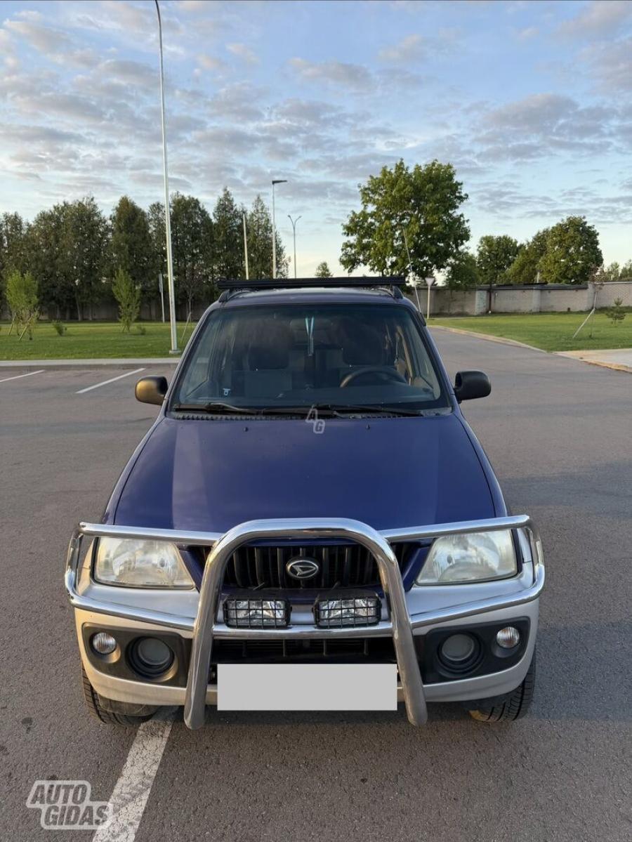 Zils Daihatsu Terios 2000 Kauņa, ar dzinēja tilpumu 1.30 L un nobraukumu 165 tūkst. km par 4000 €, foto 5 vietnē AUTOMOTO.COM.LV