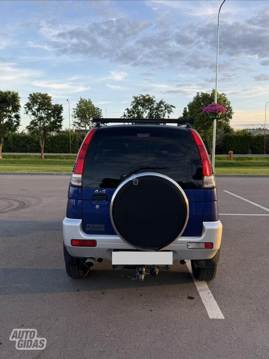 Zils Daihatsu Terios 2000 Kauņa, ar dzinēja tilpumu 1.30 L un nobraukumu 165 tūkst. km par 4000 €, foto 6 vietnē AUTOMOTO.COM.LV
