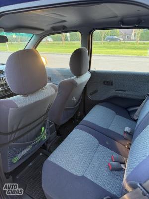 Zils Daihatsu Terios 2000 Kauņa, ar dzinēja tilpumu 1.30 L un nobraukumu 165 tūkst. km par 4000 €, foto 8 vietnē AUTOMOTO.COM.LV