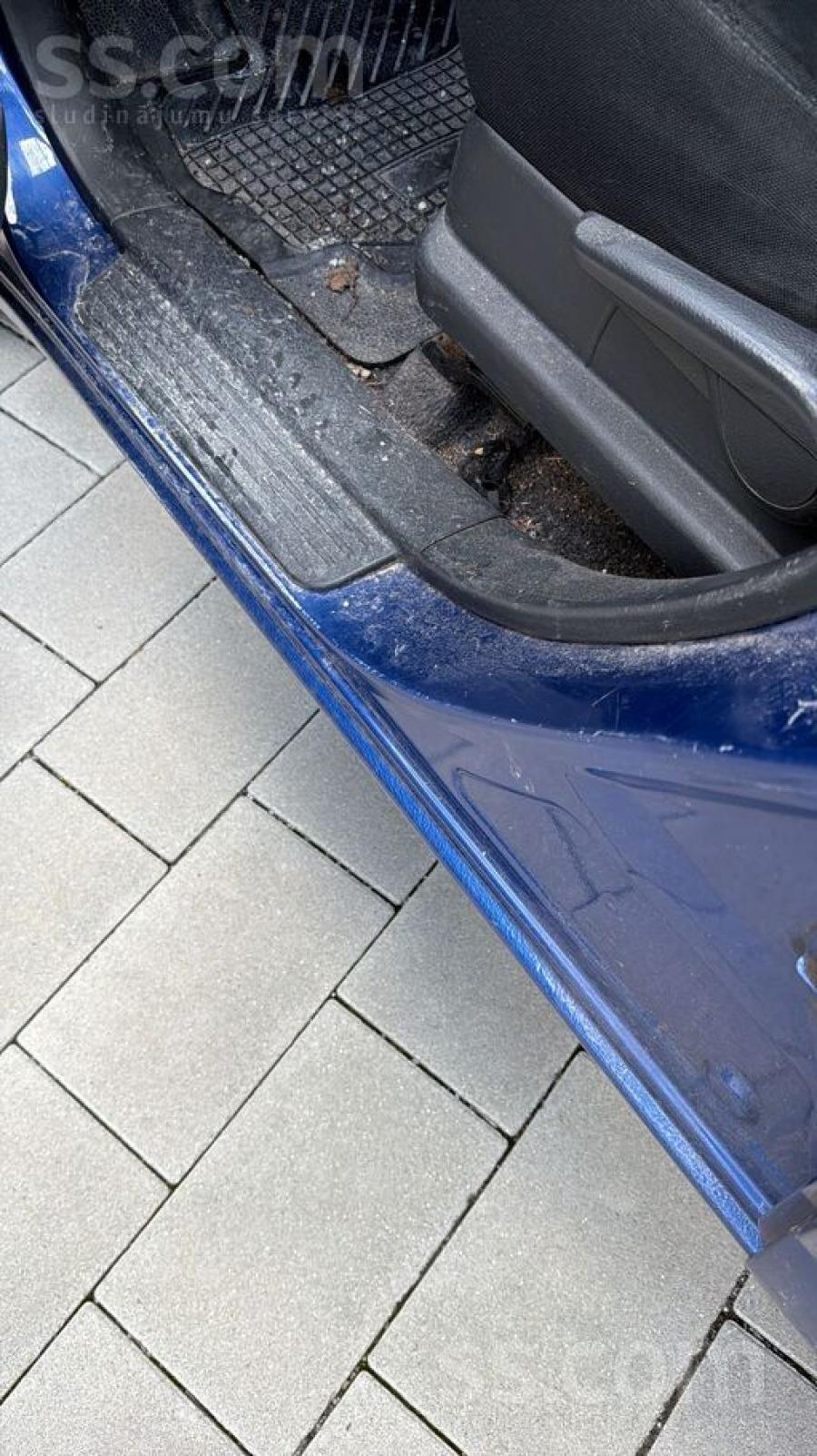Zils Daihatsu Terios 2006 Daugavpils, ar dzinēja tilpumu 1.50 L un nobraukumu 240 tūkst. km par 4200 €, foto 13 vietnē AUTOMOTO.COM.LV