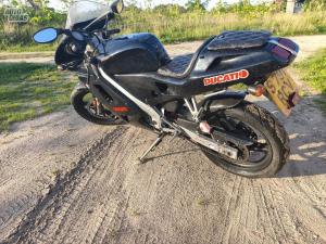 Black Derbi GPR 1998 in Ignalina, with an engine capacity of 0.05 L and mileage of 17 thousand km for 750 €, photo 3 on AUTOMOTO.COM.LV