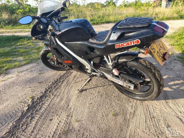 Black Derbi GPR 1998 in Ignalina, with an engine capacity of 0.05 L and mileage of 17 thousand km for 599 €, photo 1 on AUTOMOTO.COM.LV