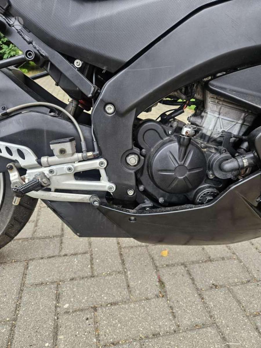 Derbi GPR 2010 in Kelme, with an engine capacity of 0.13 L and mileage of 14 thousand km for 650 €, photo 7 on AUTOMOTO.COM.LV