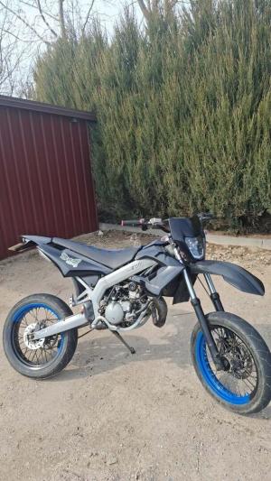 Melns Derbi Senda 2008 Radviliškis, ar dzinēja tilpumu 0.05 L un nobraukumu 0 tūkst. km par 1200 €, foto 2 vietnē AUTOMOTO.COM.LV