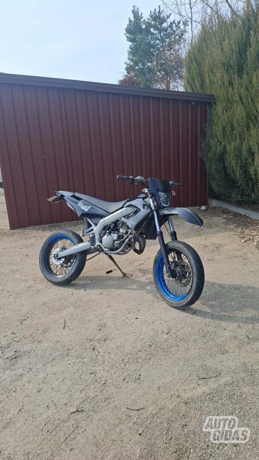 Melns Derbi Senda 2008 Radviliškis, ar dzinēja tilpumu 0.05 L un nobraukumu 0 tūkst. km par 1200 €, foto 6 vietnē AUTOMOTO.COM.LV