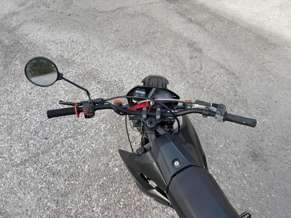 Melns Derbi Senda 2008 Viļņa, ar dzinēja tilpumu 50.00 L un nobraukumu 25 tūkst. km par 1300 €, foto 8 vietnē AUTOMOTO.COM.LV