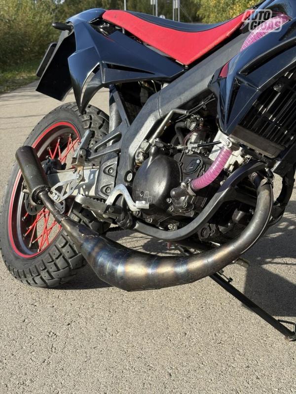 Melns Derbi Senda 2008 Radviliškis, ar dzinēja tilpumu 0.05 L un nobraukumu 17 tūkst. km par 1700 €, foto 6 vietnē AUTOMOTO.COM.LV