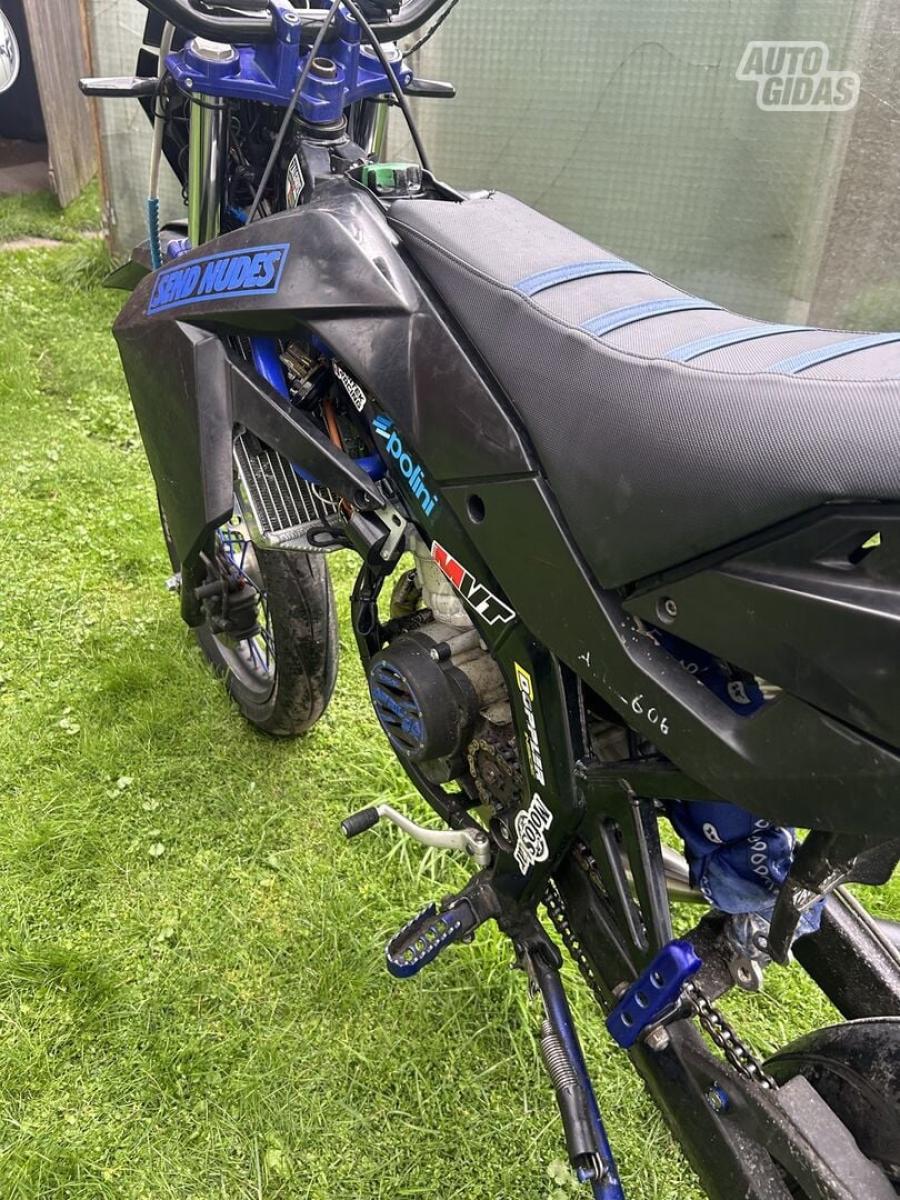 Melns Derbi Senda 2008 Alīta, ar dzinēja tilpumu 0.05 L un nobraukumu 12 tūkst. km par 1900 €, foto 8 vietnē AUTOMOTO.COM.LV