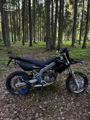 Black Derbi Senda 2009 in Radviliskis, with an engine capacity of 0.05 L and mileage of 0 thousand km for 1450 €, photo 4 on AUTOMOTO.COM.LV