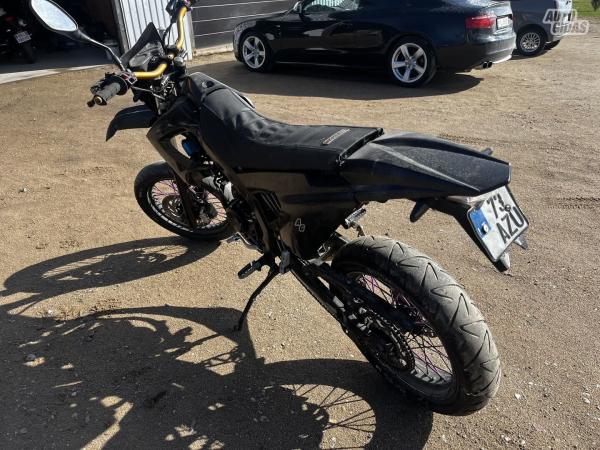 Black Derbi Senda 2011 in Kelme, with an engine capacity of 0.05 L and mileage of 0 thousand km for 1050 €, photo 5 on AUTOMOTO.COM.LV